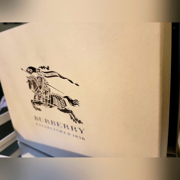 Burberry | Other | Burberry Box | Poshmark